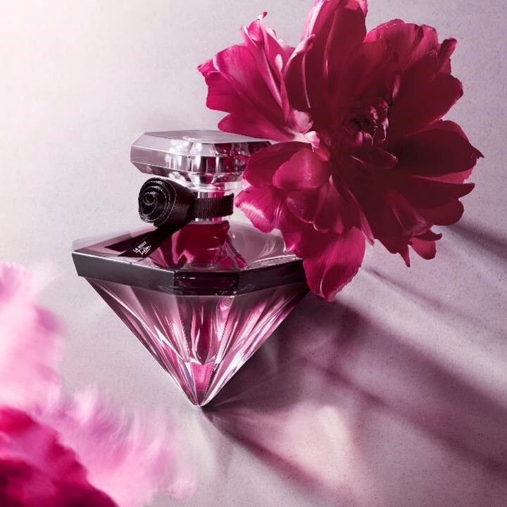 La Nuit Trésor Perfume | Raspberry, Frankincense, Vanilla | Lancôme UK