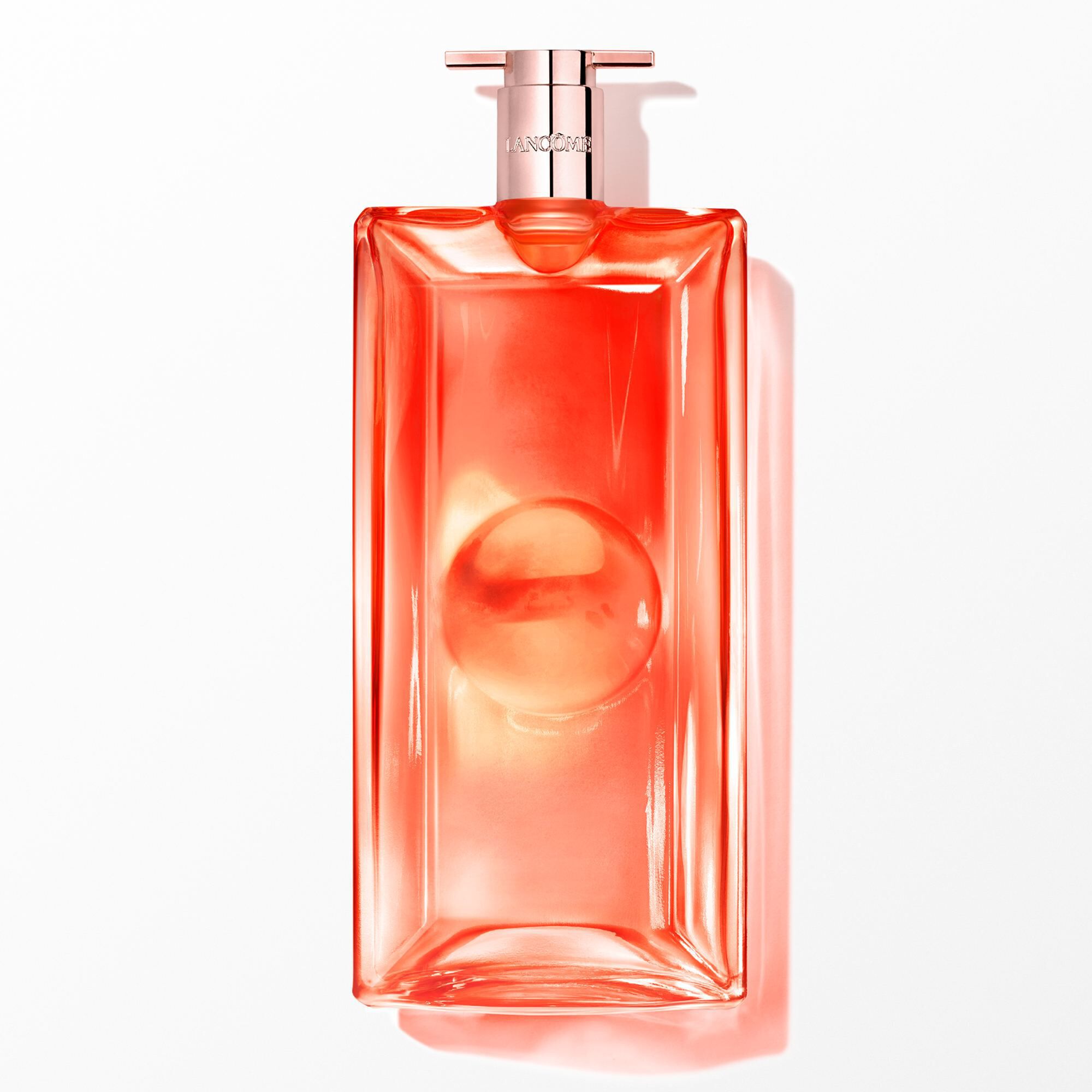 Lancôme Idôle Peach'N Roses: Sweet & Bold Fragrance for Radiant Confidence
